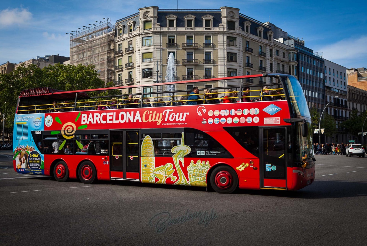 La façade de la Gloire de la Sagrada - Barcelone